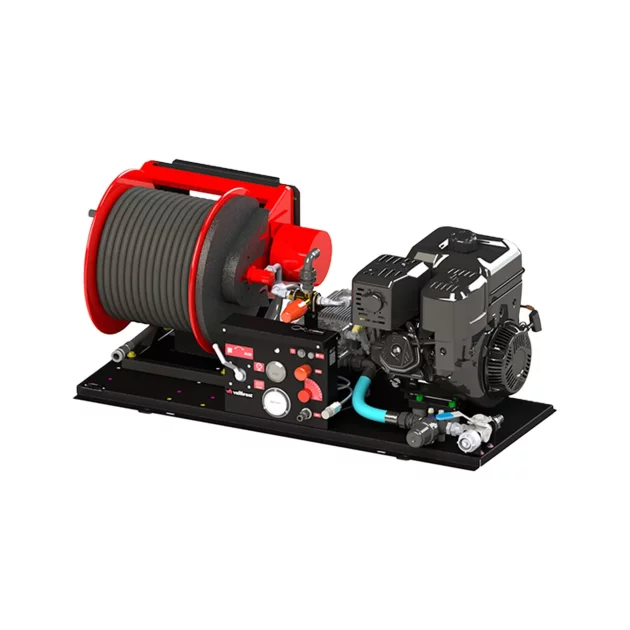 Firefighting module with piston pump
