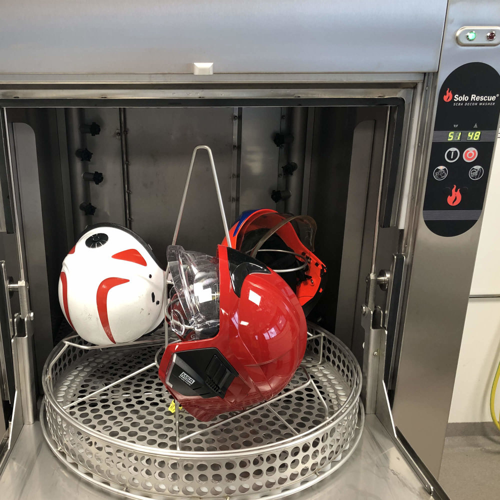 Solo Rescue Cleaning and Decontamination Machine